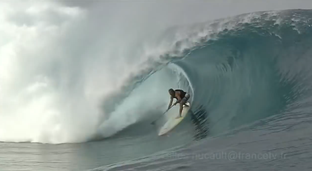Laird Hamilton Suping Teahupoo - SUP World Mag